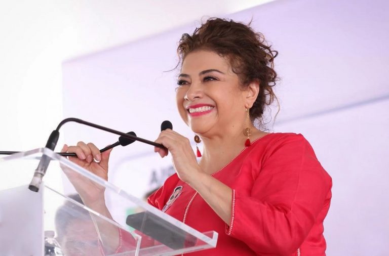 Rector de la UNAM felicita a Clara Brugada
